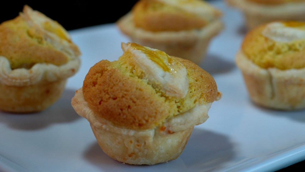Little Party Nibbles: Mini Apple Sponge Cakes – The Kitchen's Garden